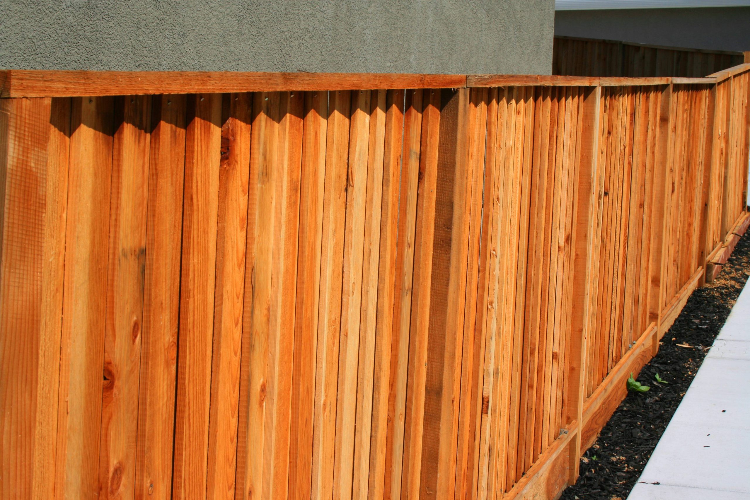 Wooden Fence in Dubai, Abu Dhabi, Sharjah, Al Ain